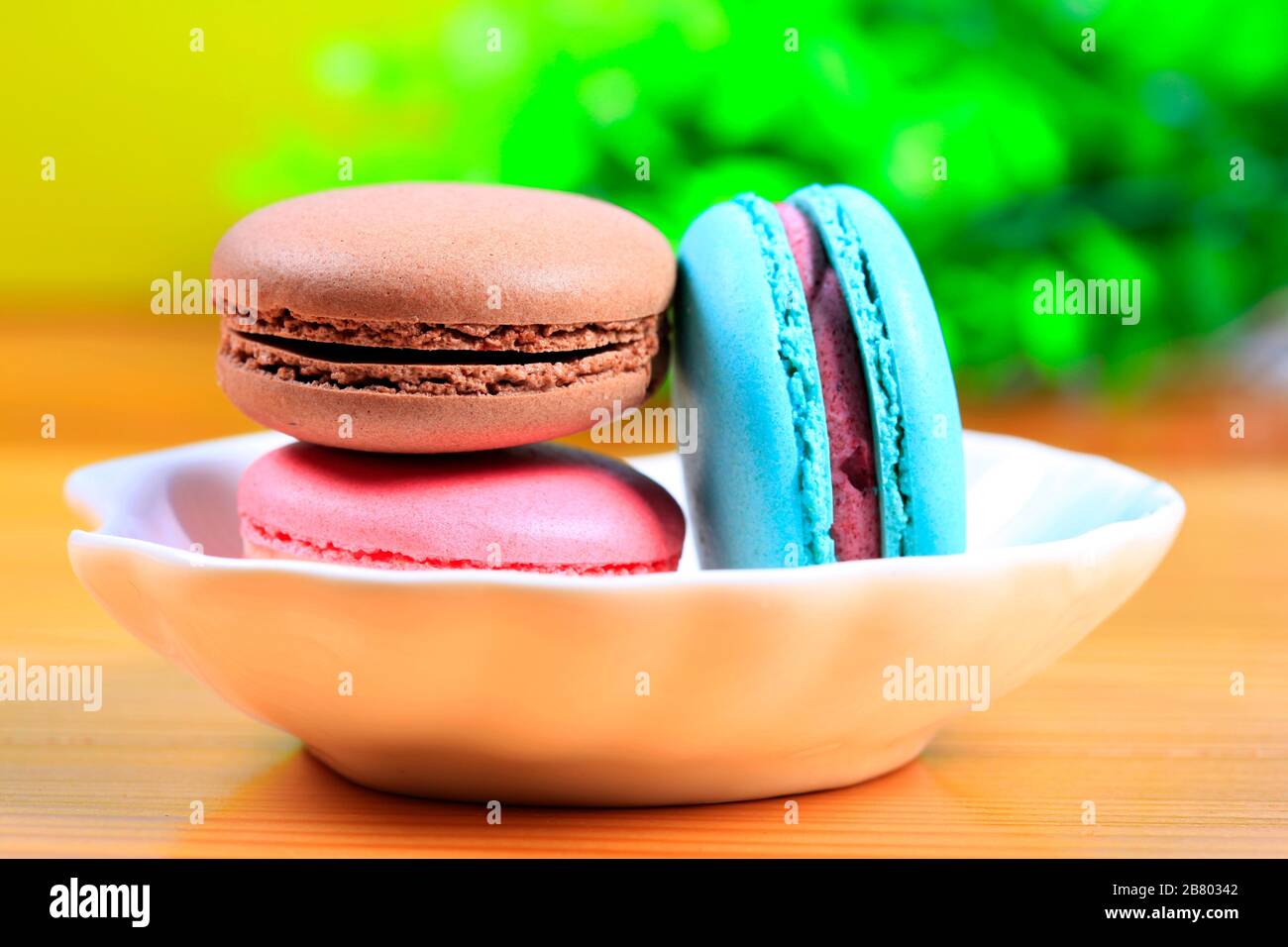 The macarons，Close-up, studio shot Stock Photo - Alamy