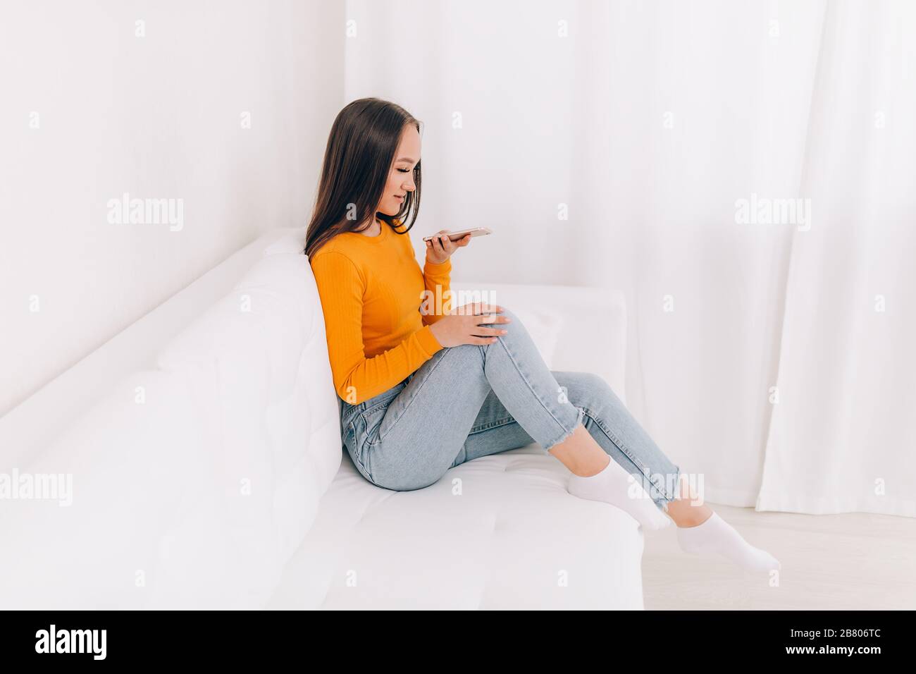 girl writes message Stock Photo - Alamy