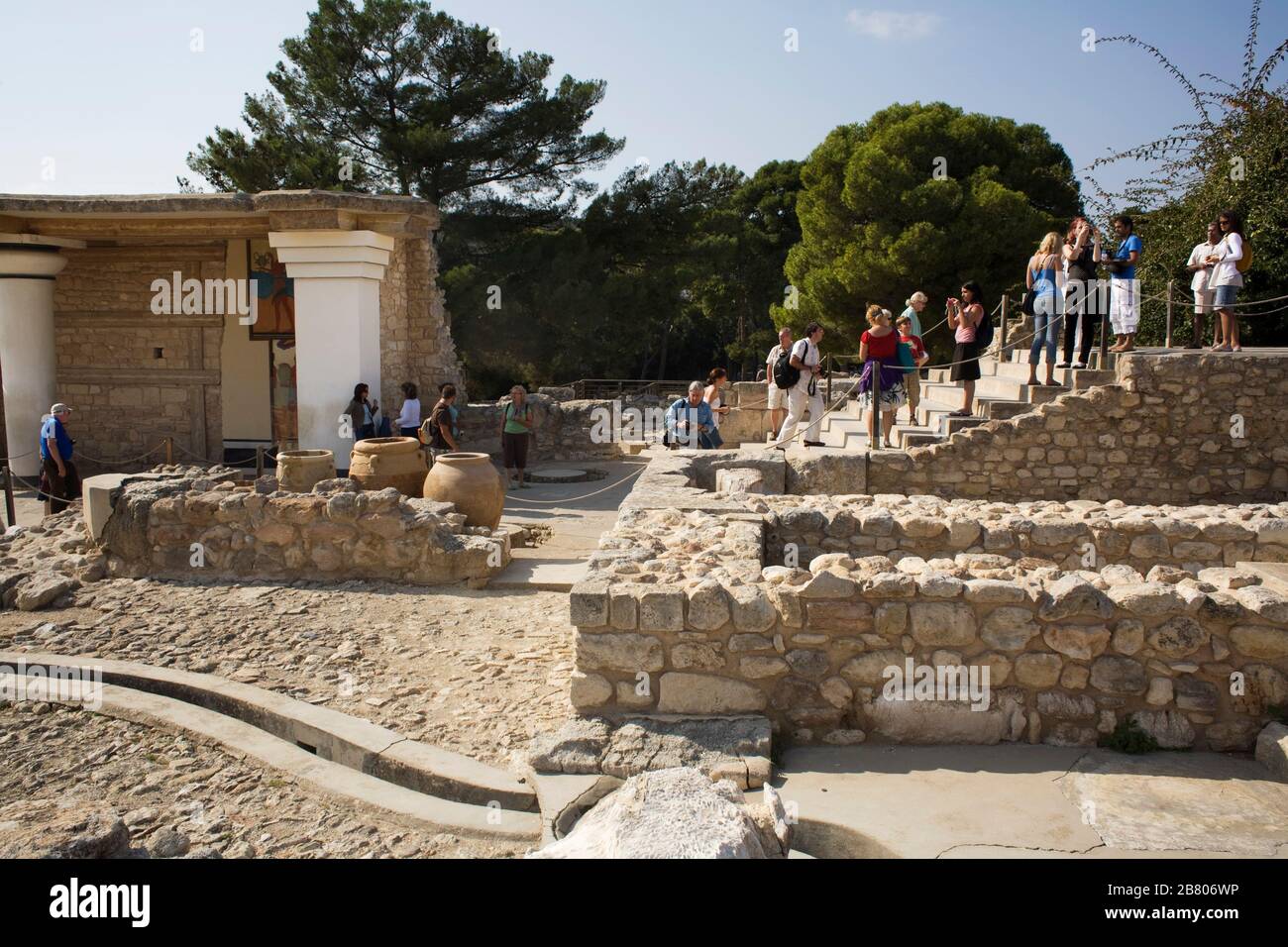 Minoan palace knossos heritage crete hi-res stock photography and ...