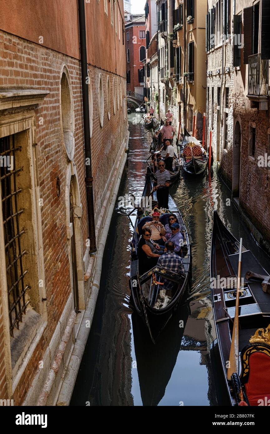 Elderly people on rides hi-res stock photography and images - Alamy