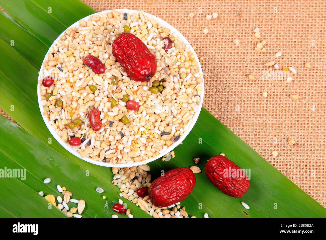 Grain and grain products food groups hi-res stock photography and ...