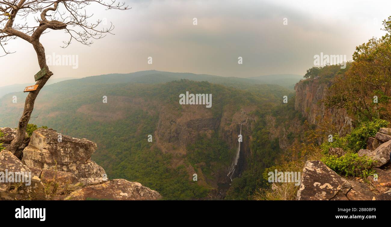 Joranda waterfall hi-res stock photography and images - Alamy