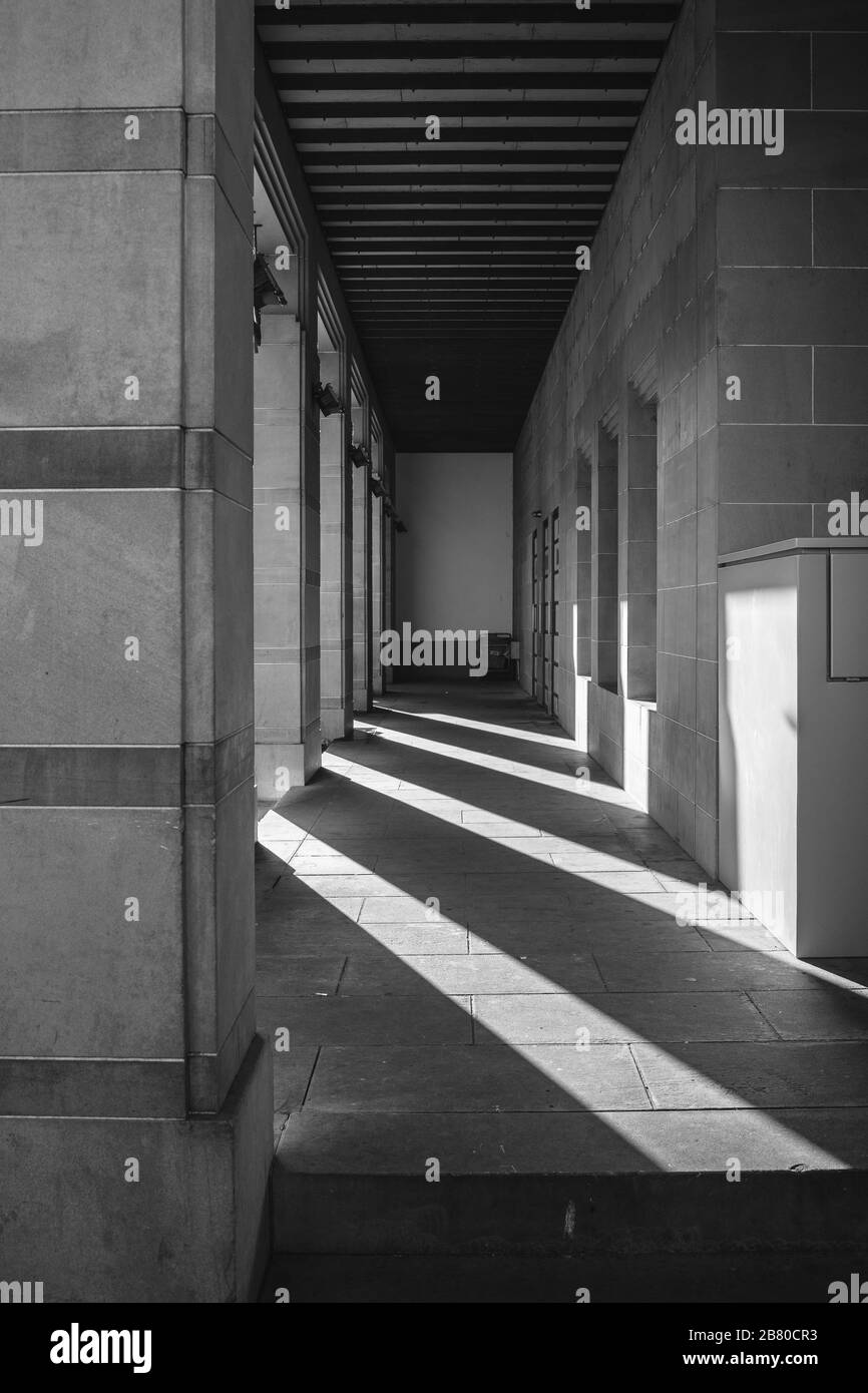 External beams hi-res stock photography and images - Alamy