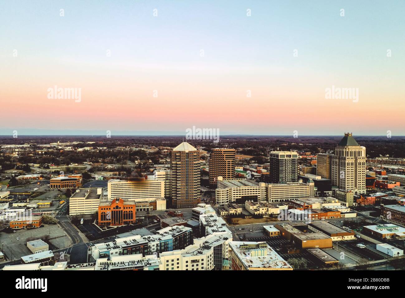 Greensboro skyline hi-res stock photography and images - Alamy