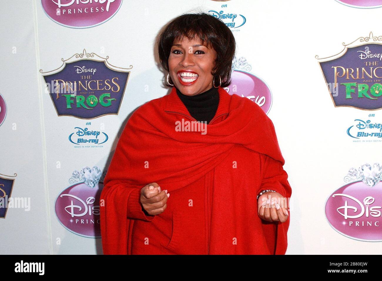 Jennifer lewis hi-res stock photography and images - Alamy