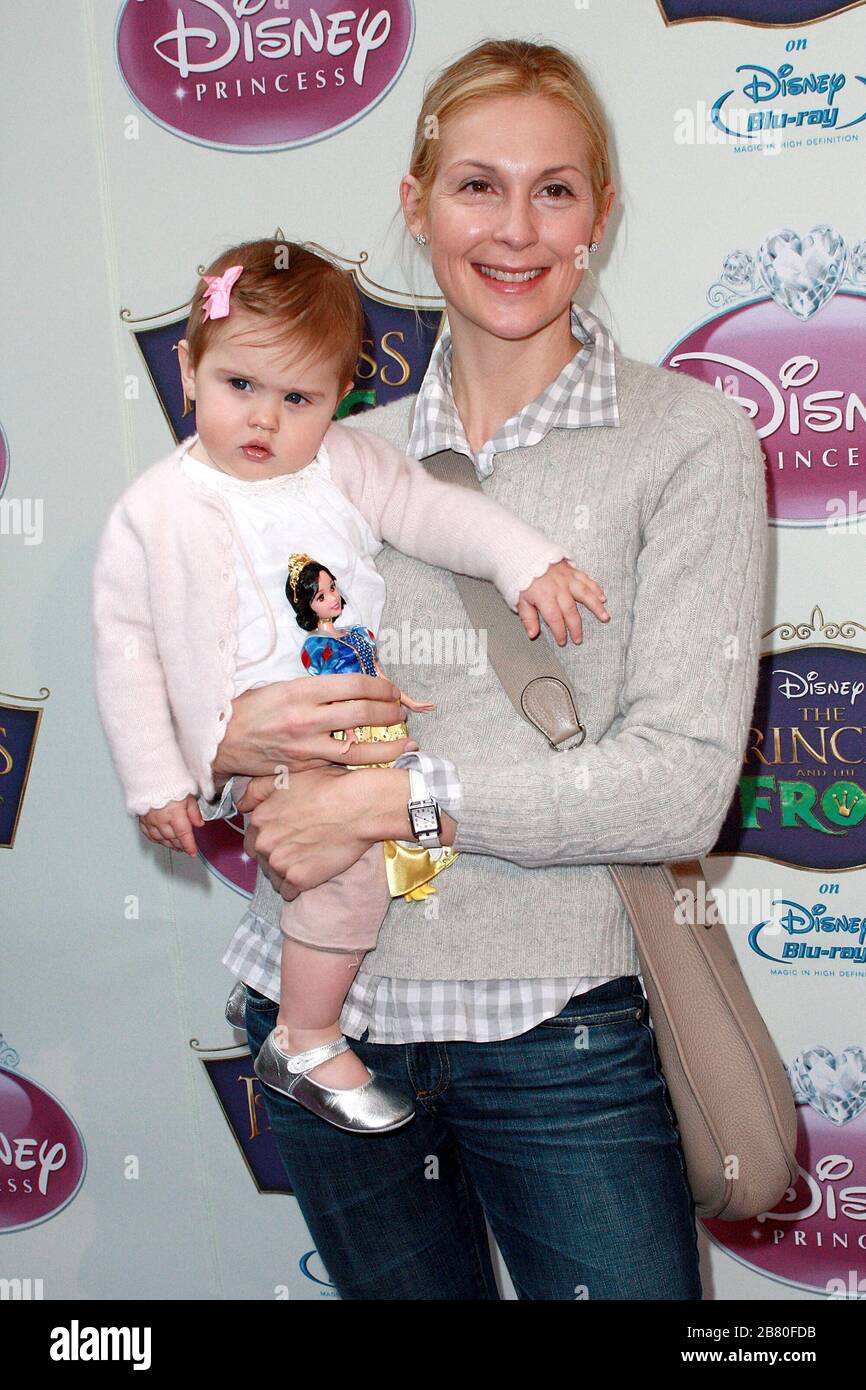 New York, NY, USA. 14 March, 2010. Kelly Rutherford, Helena Grace ...