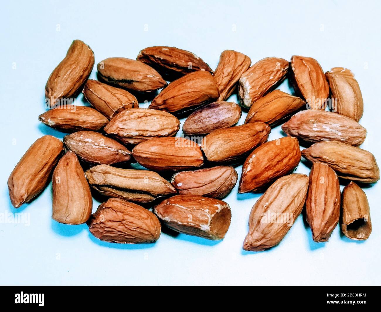 A picture of peanuts Stock Photo - Alamy