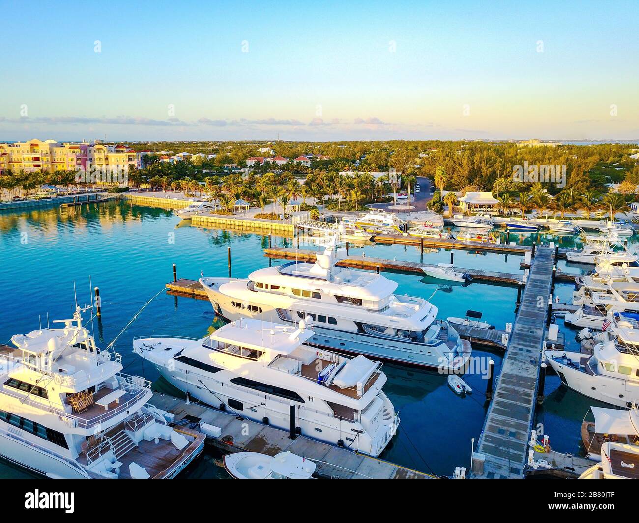 Beautiful scenery of the sunrise at the marina in Turks and Caicos ...