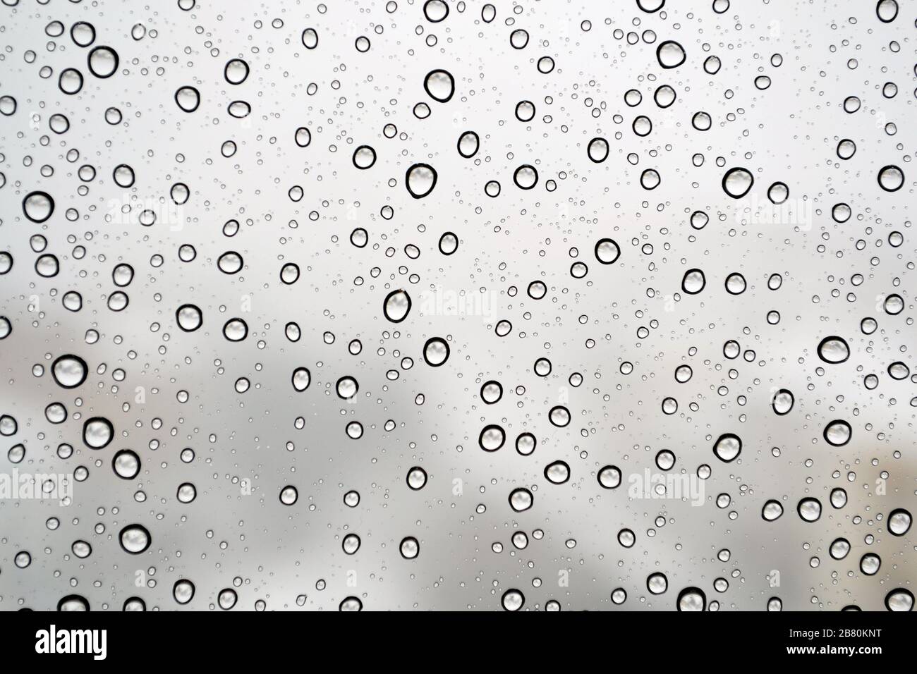 Window dew drops looking out hi-res stock photography and images - Alamy