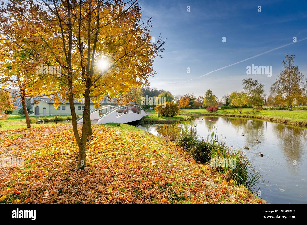 Blue and green lake spa resort hi-res stock photography and images - Alamy