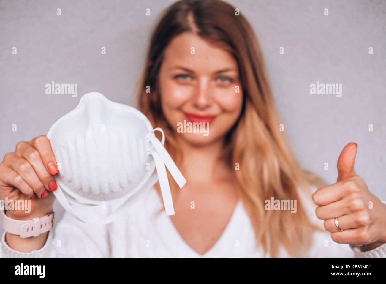 Throat cancer woman hi-res stock photography and images - Alamy