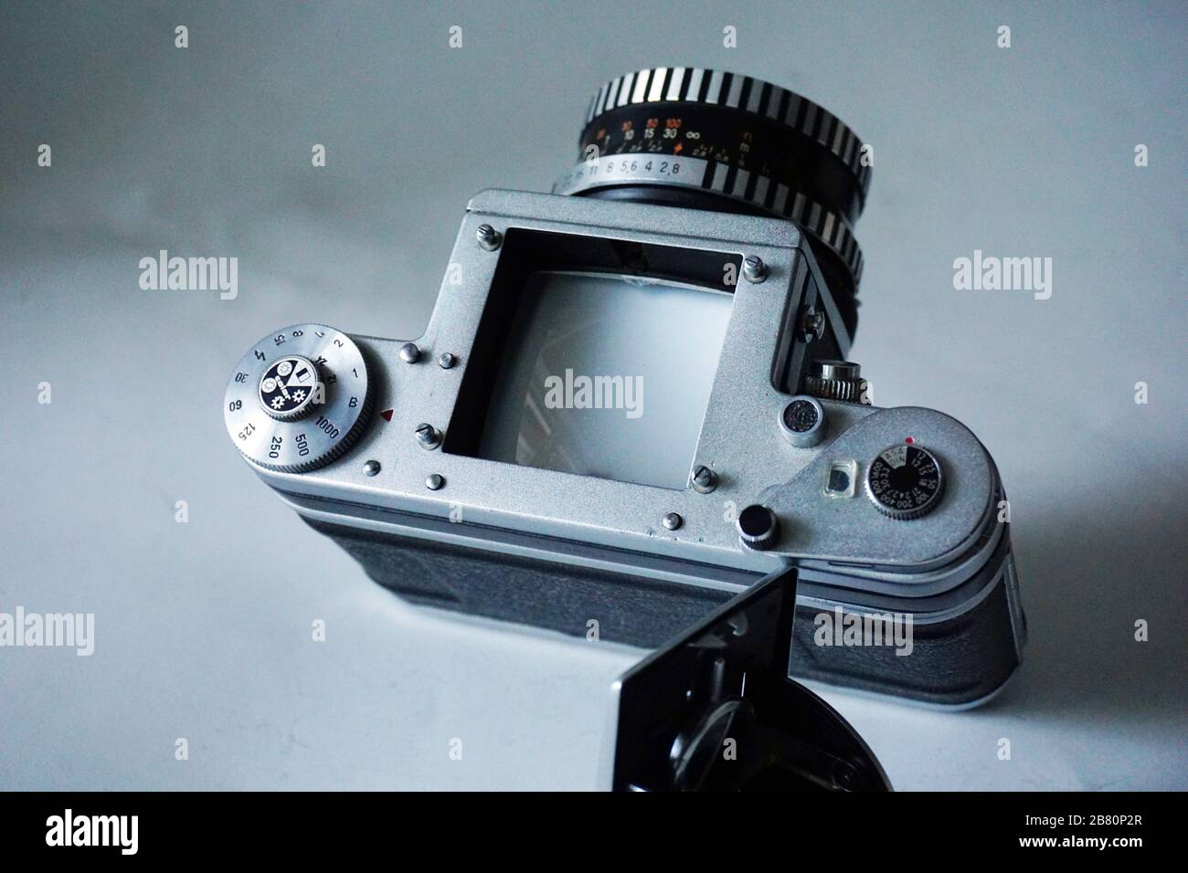 Pentacon 6 camera hi-res stock photography and images - Alamy