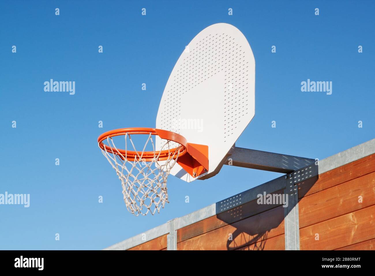 basketball hoop outdoors Stock Photo - Alamy