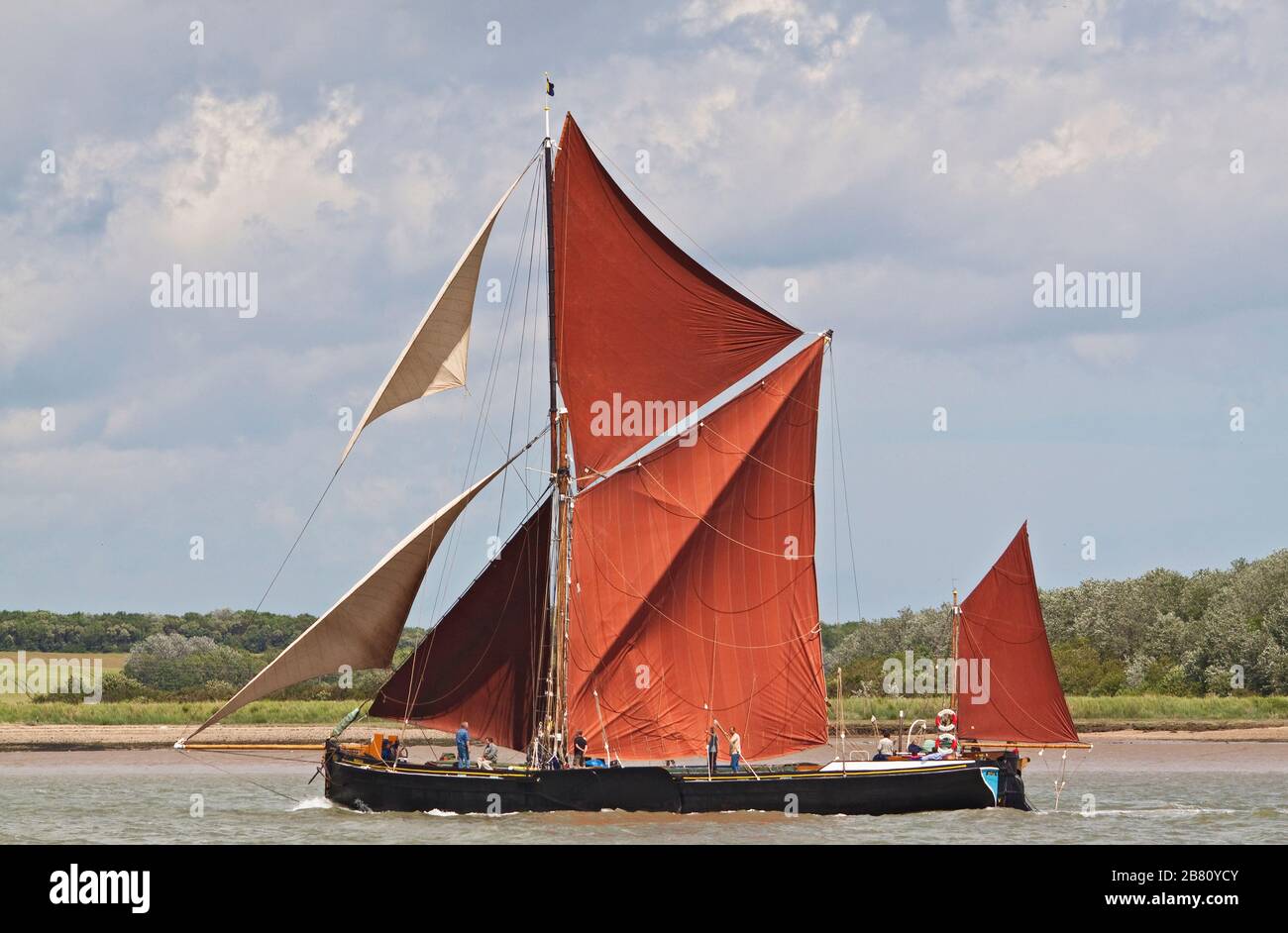 The Thames sailing barge Mirosa in full sail Stock Photo - Alamy