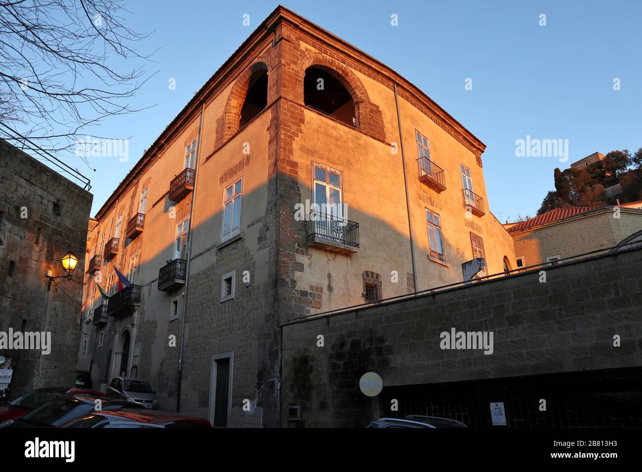 Palazzo antico hi-res stock photography and images - Alamy