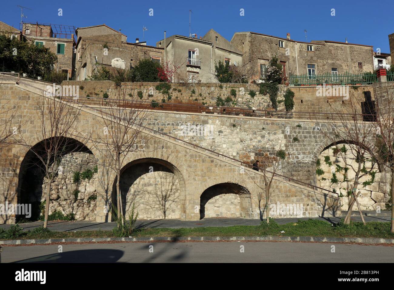 Scorcio urbano hi-res stock photography and images - Alamy