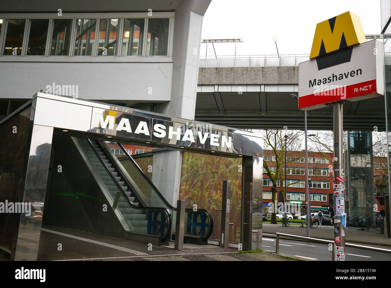 Maashaven station hi-res stock photography and images - Alamy