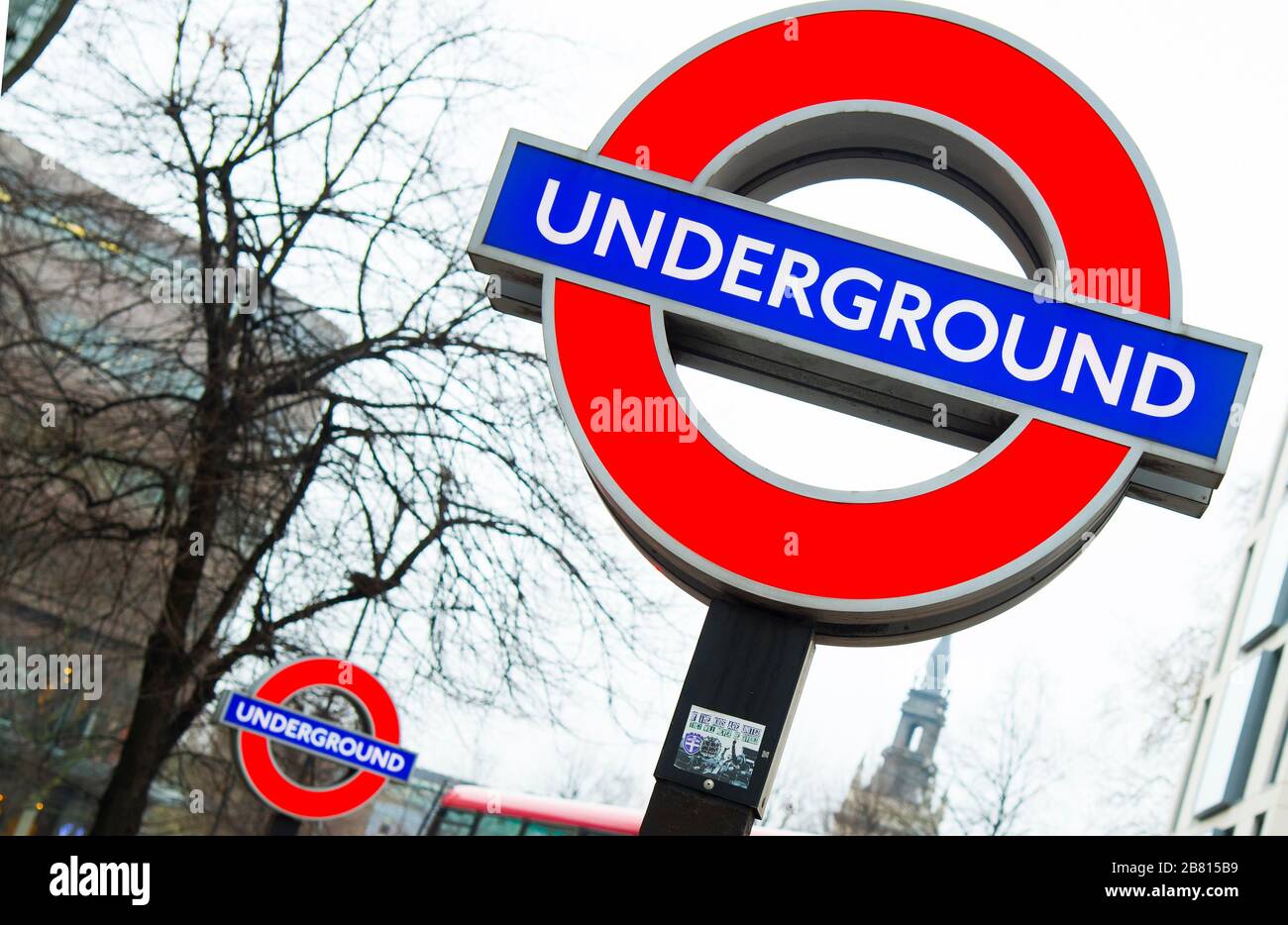 London Underground sign Stock Photo - Alamy
