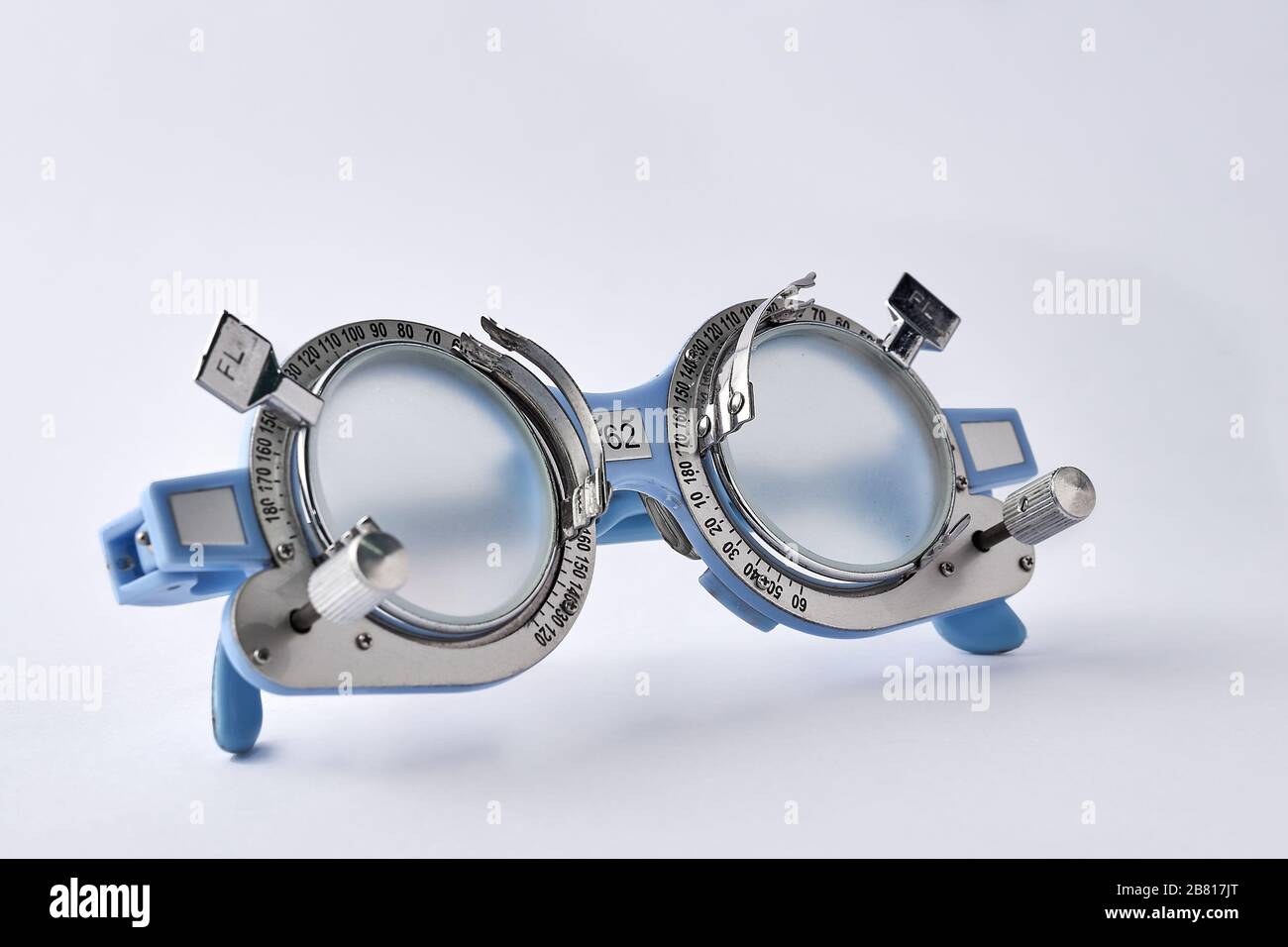 Optical correction hi-res stock photography and images - Alamy