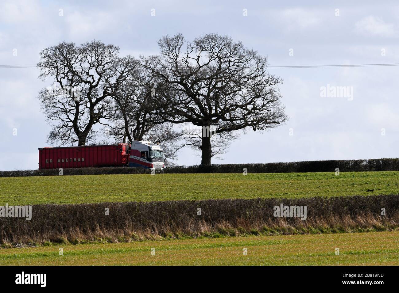 Lorry landscape hi-res stock photography and images - Alamy