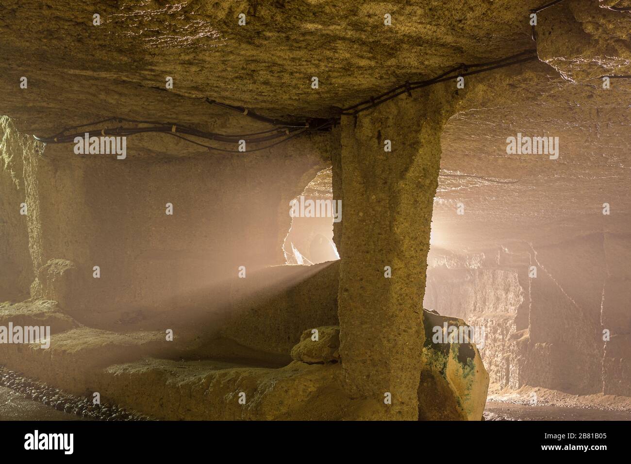Stone meditation caves hi-res stock photography and images - Alamy