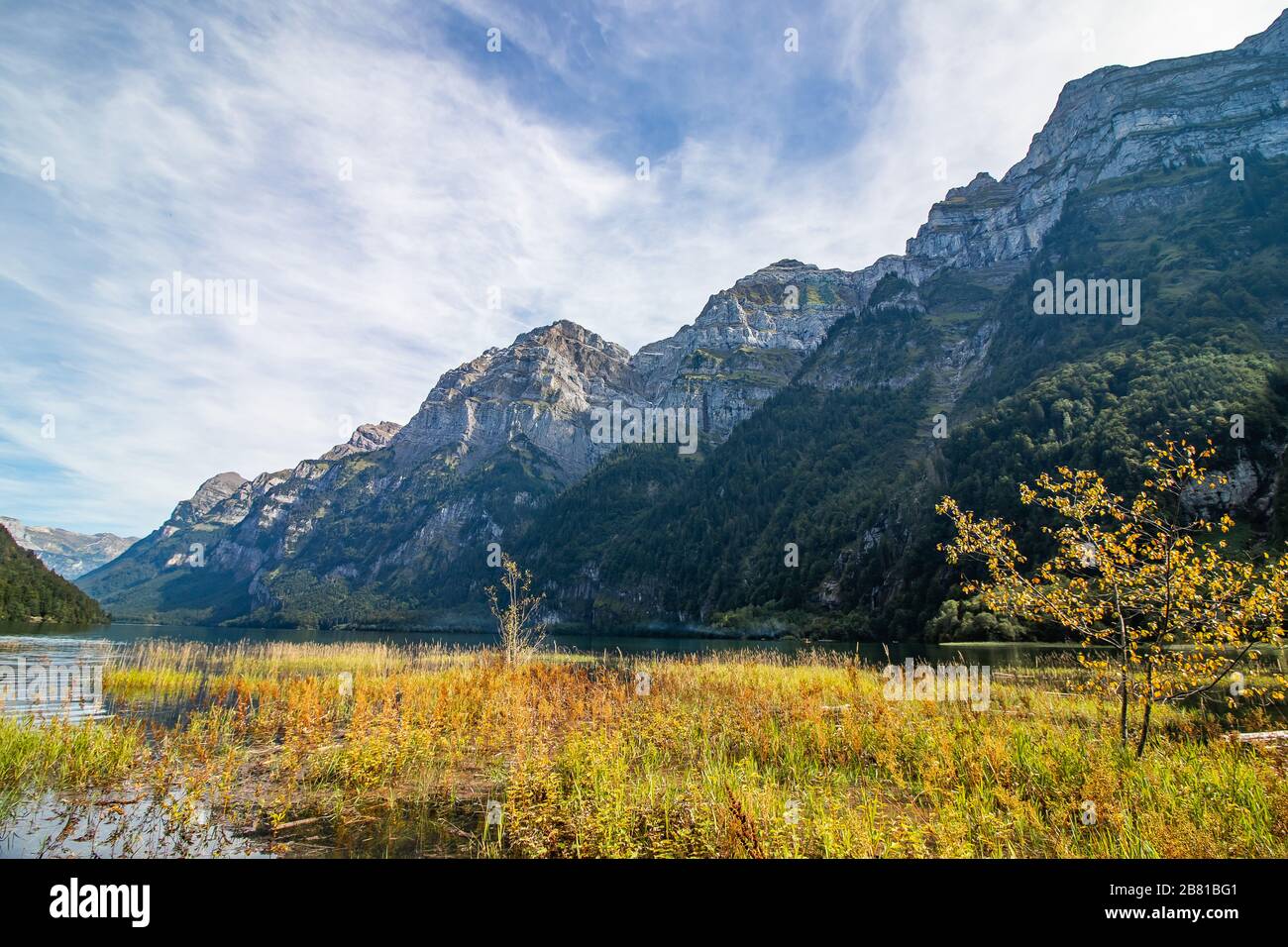 Beautiful view of mountains arond Klöntalersee in Glarus in the alps of ...