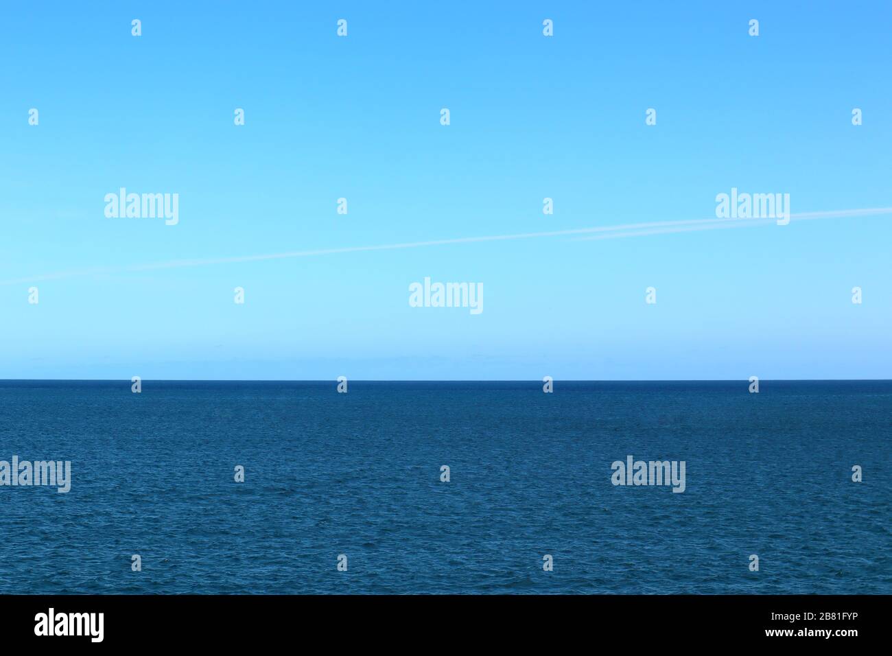 Blue seascape clear sky calm hi-res stock photography and images - Alamy