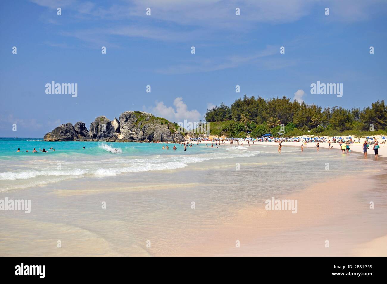 Beautiful Horseshoe Bay Beach on Bermuda's south shore with with small ...