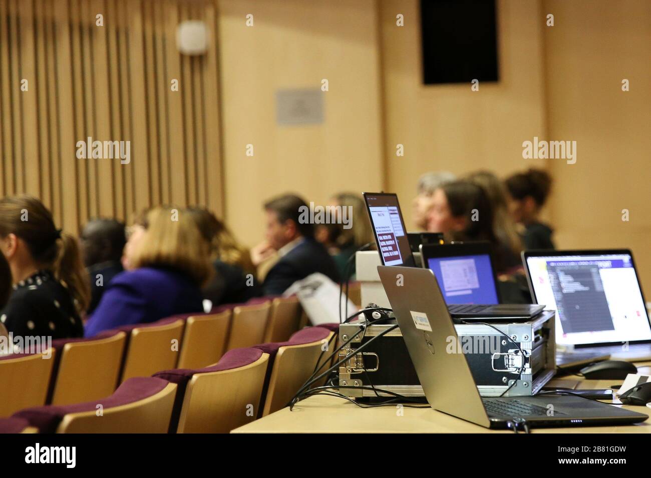 People at the conference hall Stock Photo - Alamy