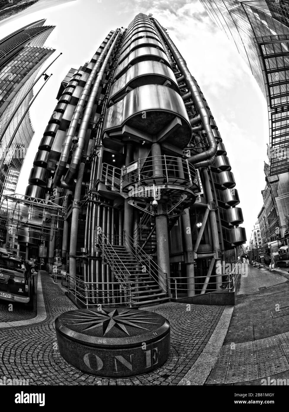 Iconic building architecture Black and White Stock Photos & Images - Alamy