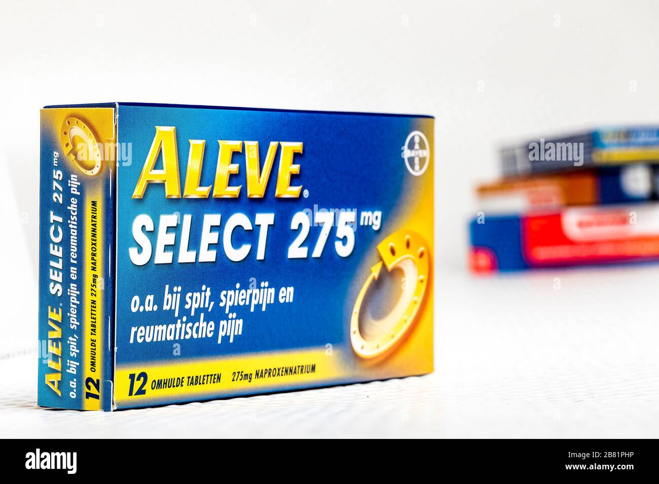 TILBURG - 17-03-2020, Packshot of painkiller, pain reliever. Aleve ...