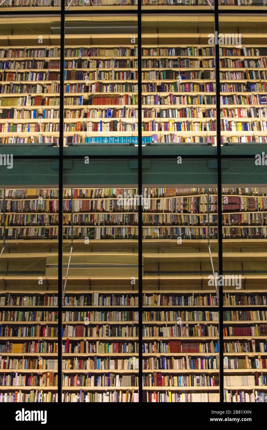 Book shelf with big art collection library hi-res stock photography and ...