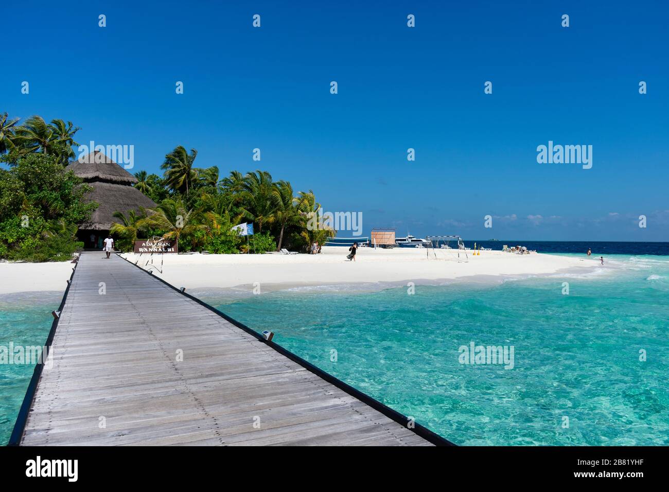 Maldives, Kaafu atoll - December 27 2019 - A wooden pier to heaven ...