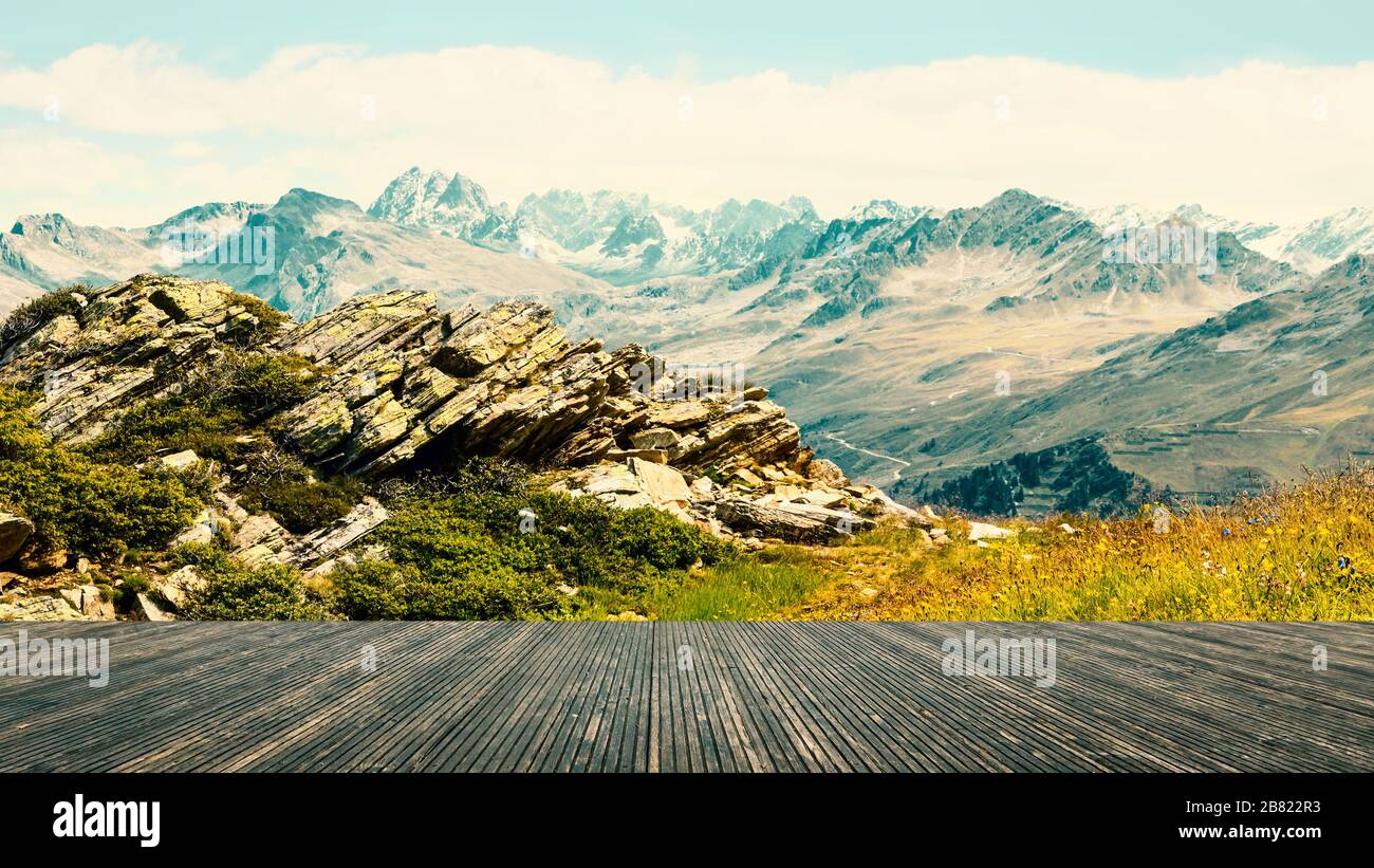 Imposing scenery hi-res stock photography and images - Alamy