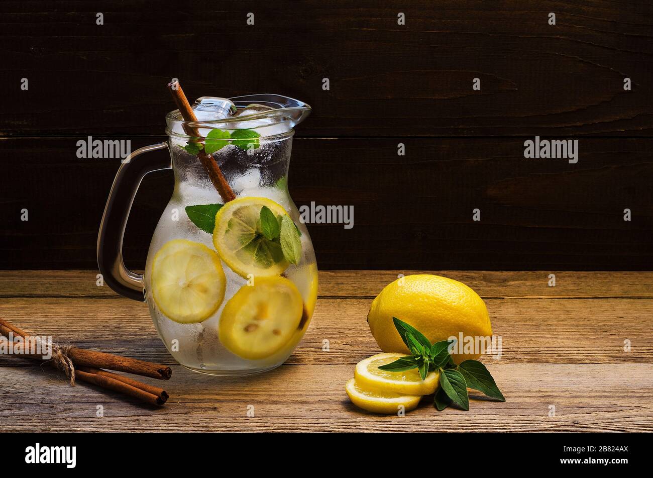 Lemonade 1 hi-res stock photography and images - Alamy