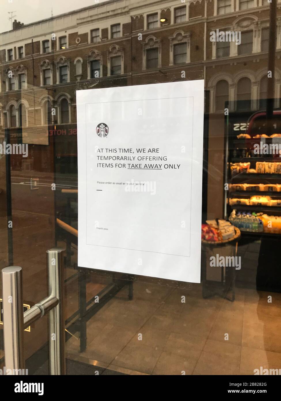 Starbucks window uk hi-res stock photography and images - Alamy