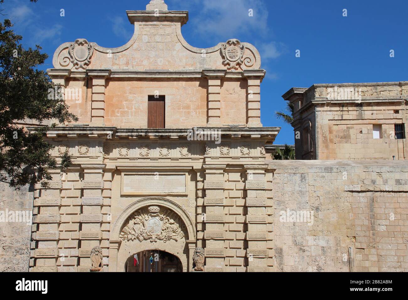 mdina gate in mdina (malta Stock Photo - Alamy