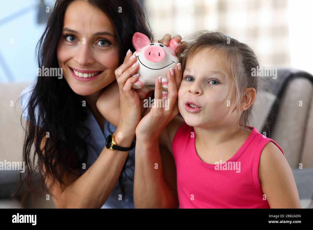 Rich parent hi-res stock photography and images - Alamy