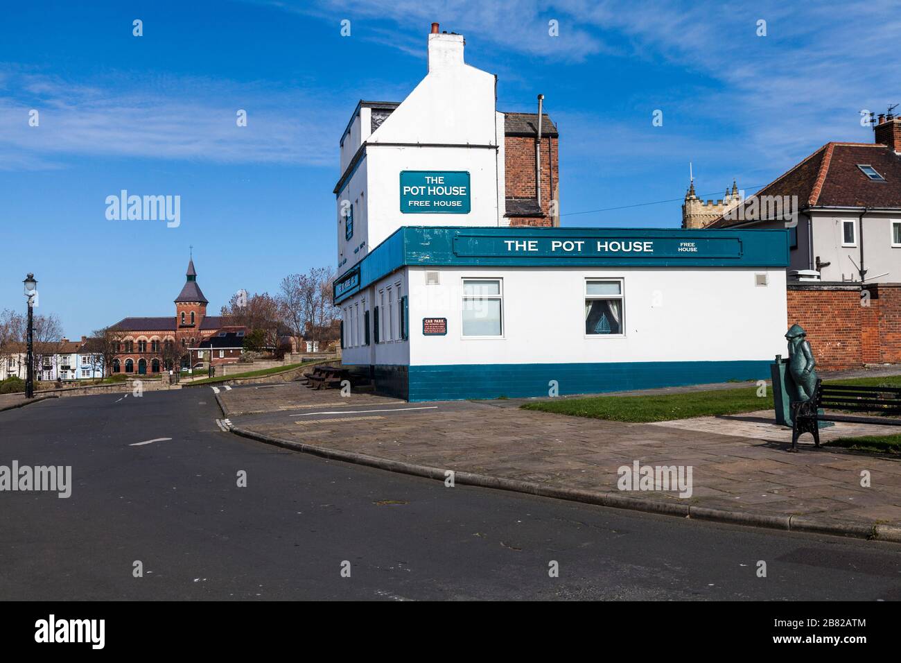 Pot house pub hi-res stock photography and images - Alamy