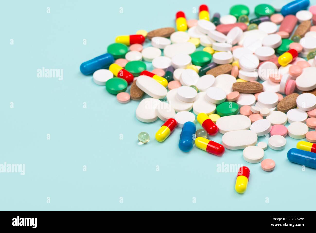 Forms capsules hi-res stock photography and images - Alamy