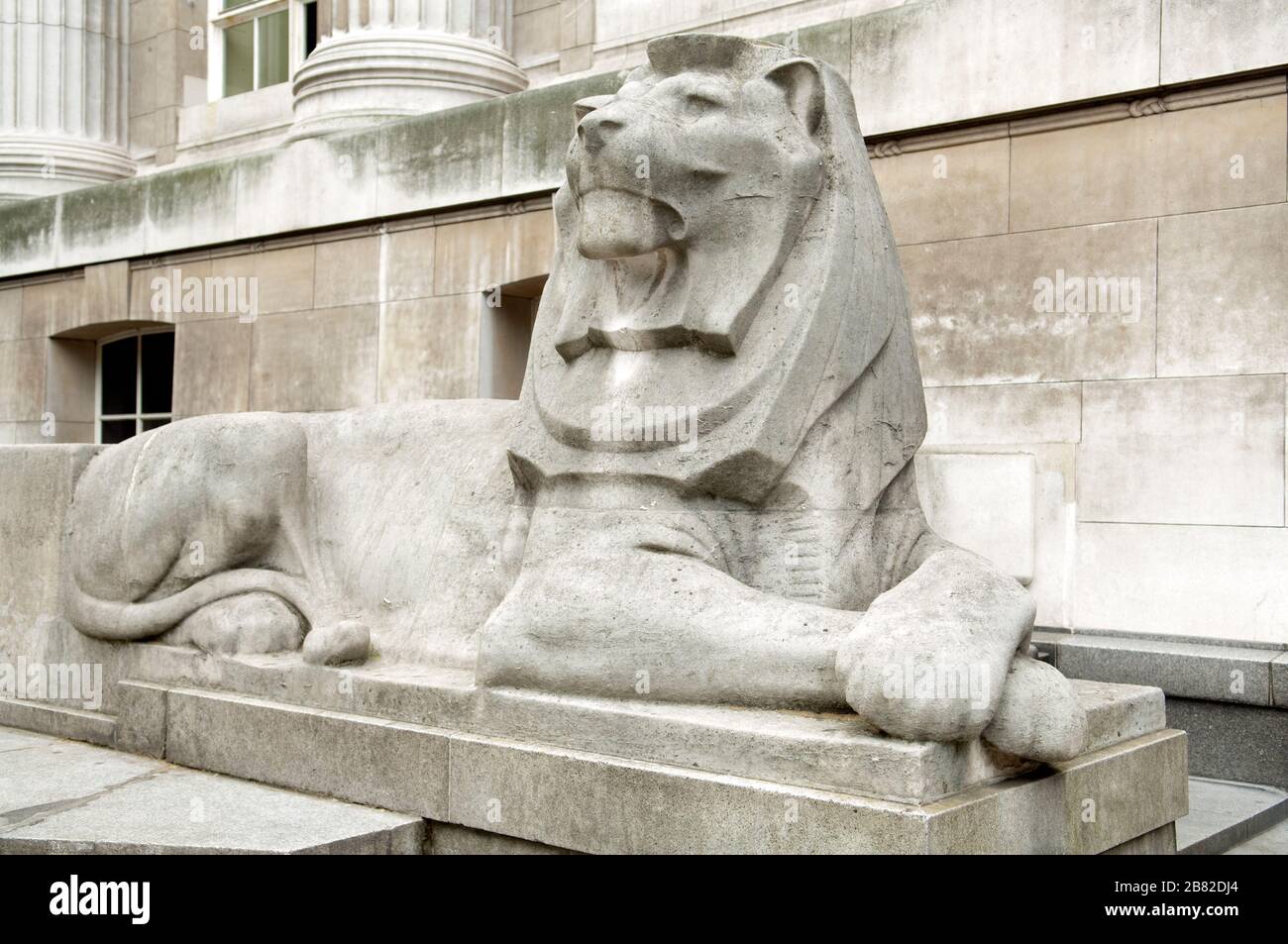 Sculpture british museum hi-res stock photography and images - Alamy