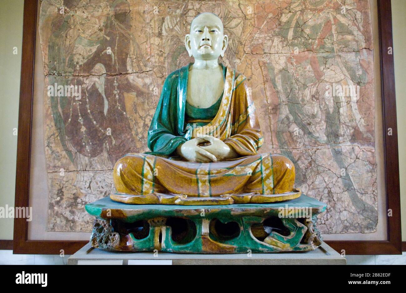 Luohan hi-res stock photography and images - Alamy