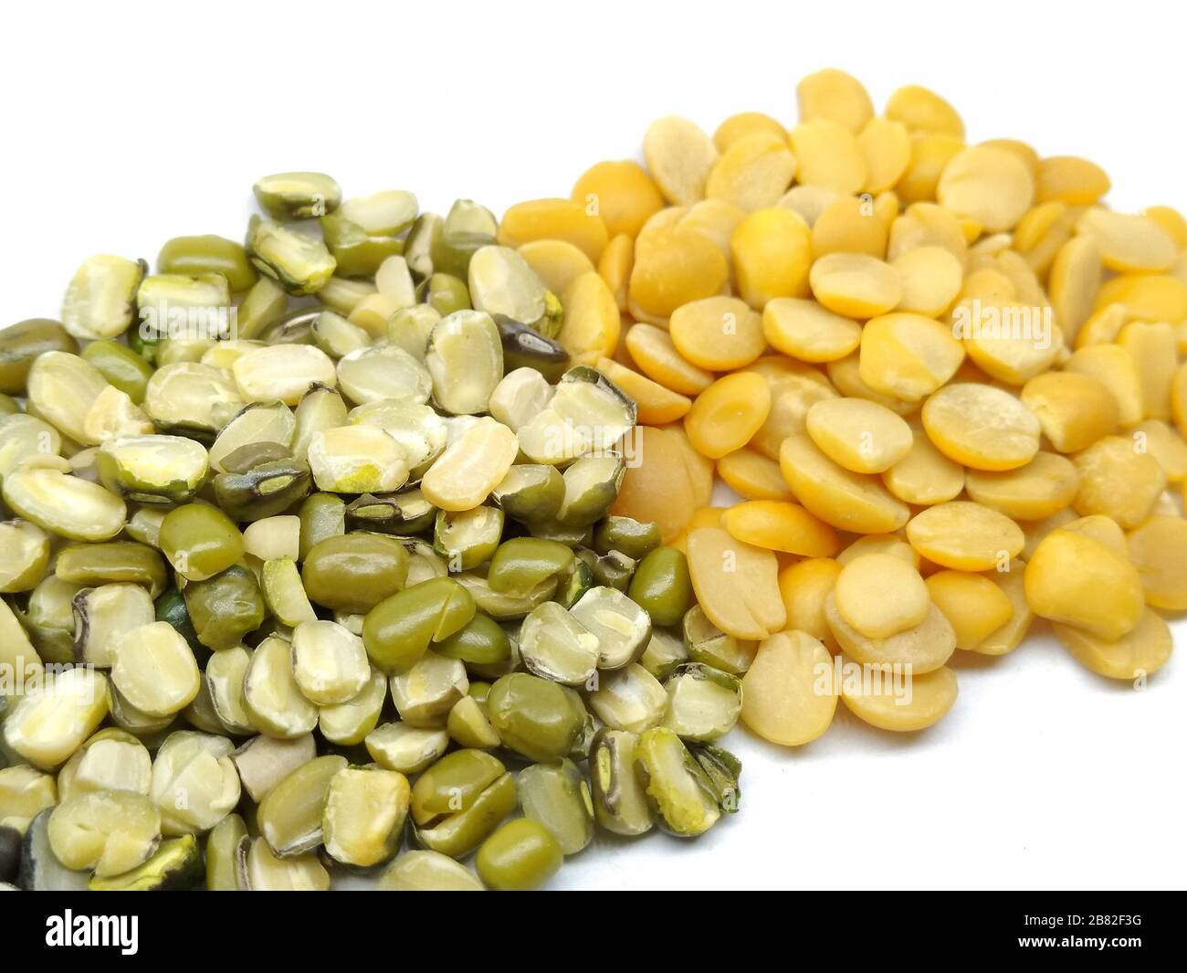 A picture of mixed lentil Stock Photo - Alamy