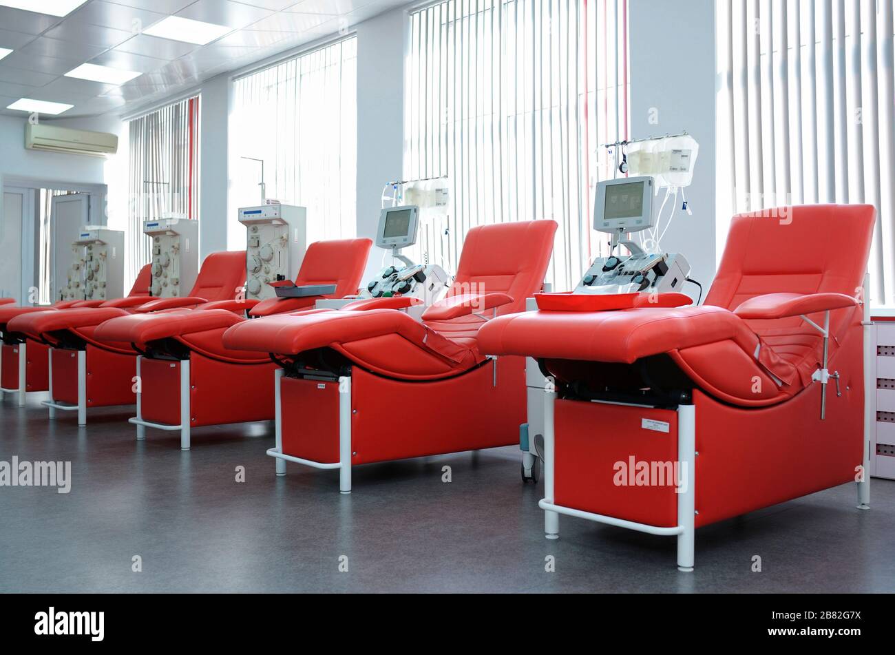 Separating apparatus and daybeds set at City blood transfusion station ...