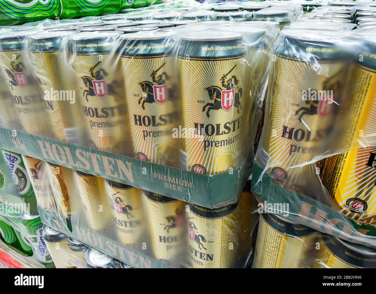 Holsten beer bottle hi-res stock photography and images - Alamy