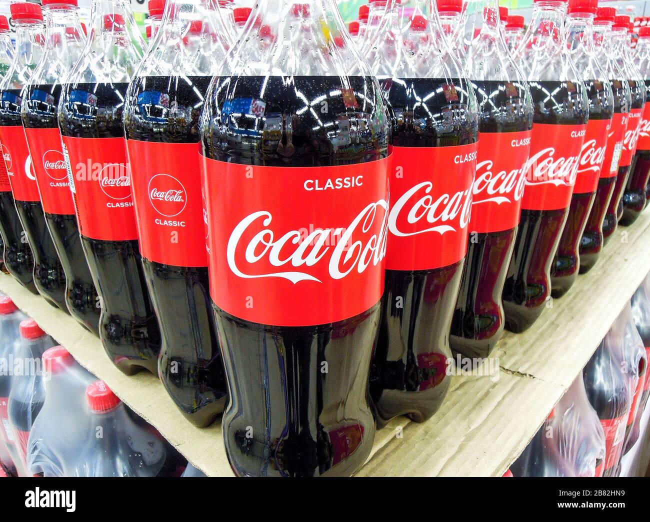 Coca cola bottle plastic lid hi-res stock photography and images - Alamy