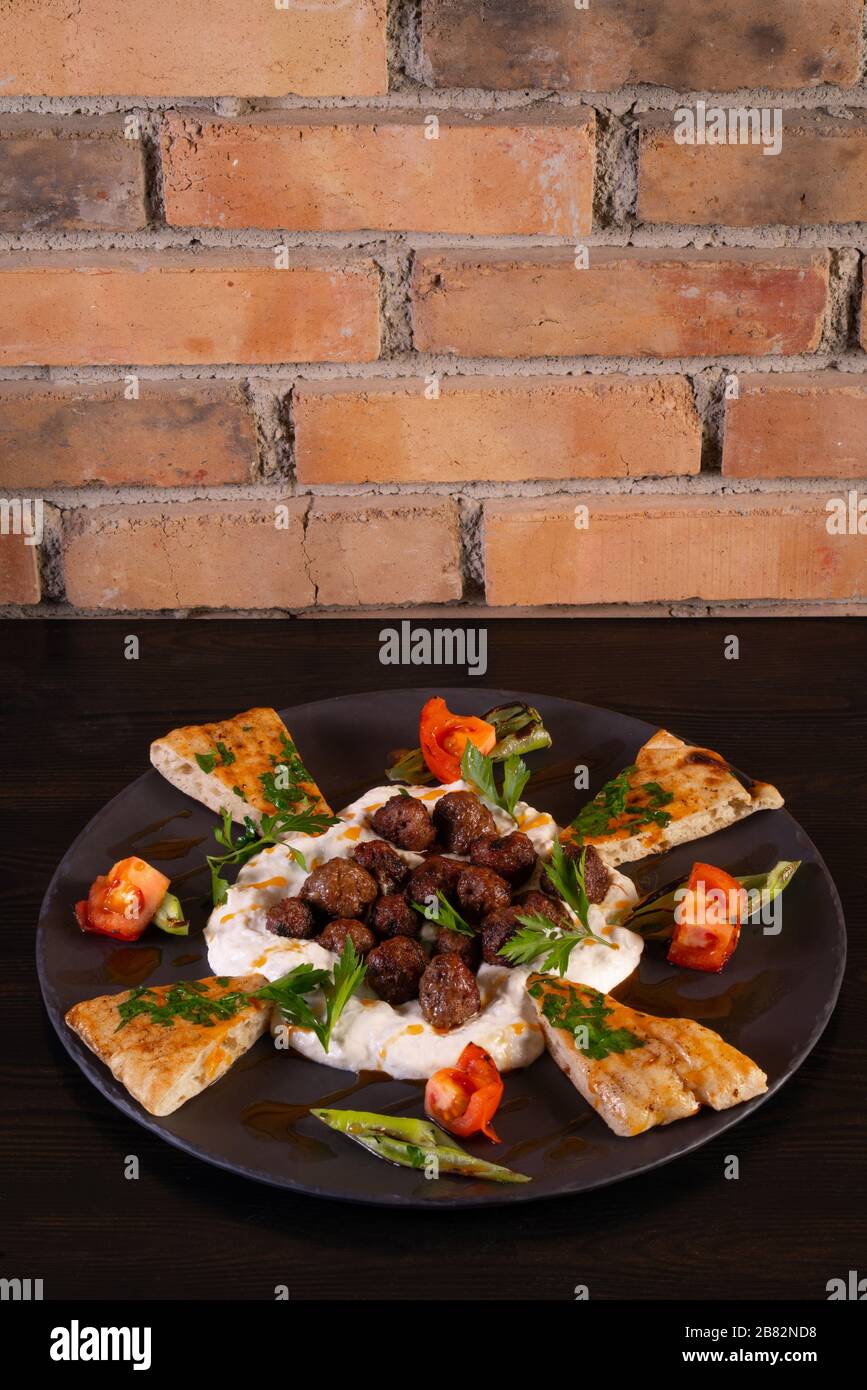 Ali nazik kebab hi-res stock photography and images - Alamy