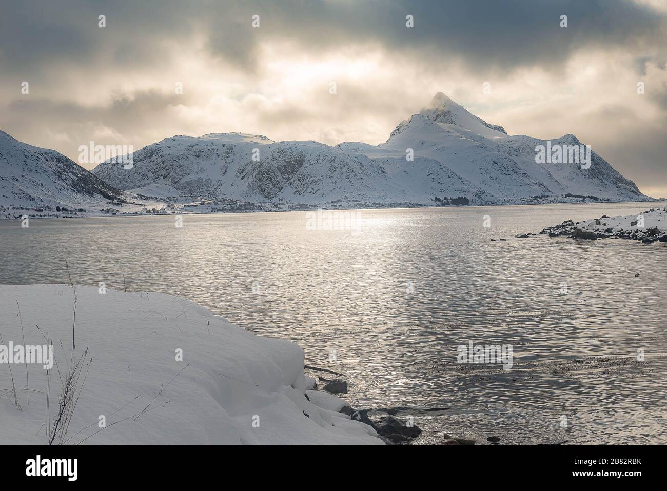 Lofoten landscape hi-res stock photography and images - Alamy