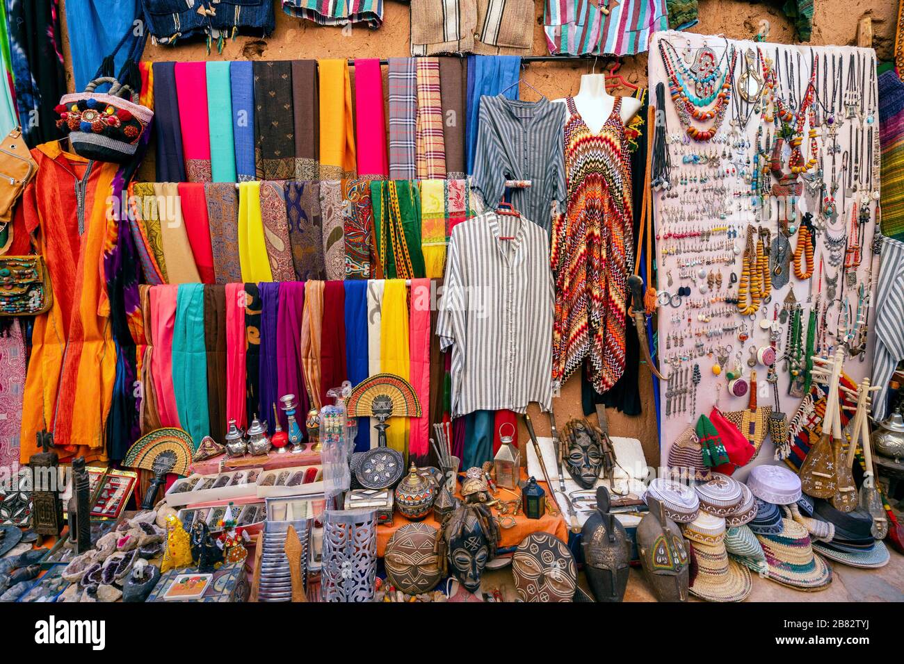 Traditional clothes shop hi-res stock photography and images - Alamy