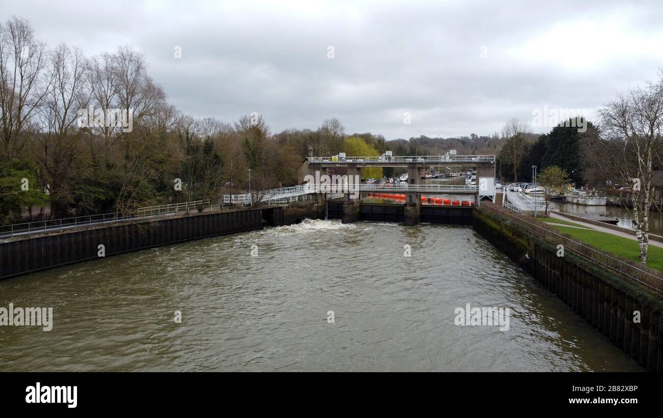 Allington Lock High Resolution Stock Photography and Images - Alamy